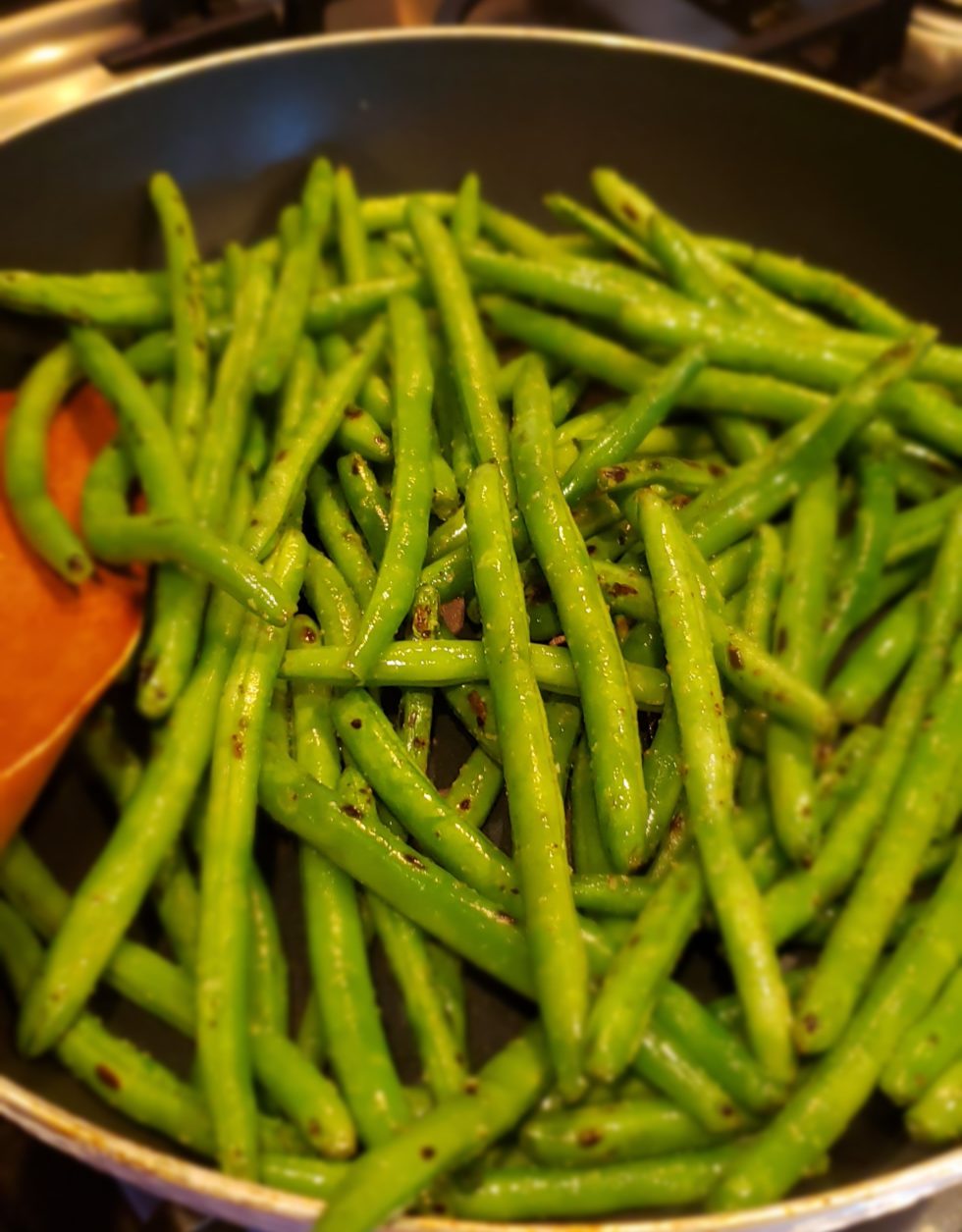 Garlic-Butter Green Beans - Big Fat Skinny Dish